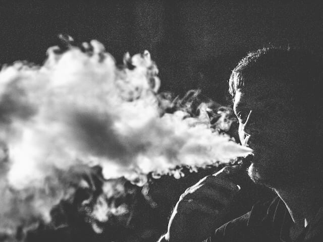 Essential Tips: How to Hit a Vape Correctly and Safely
